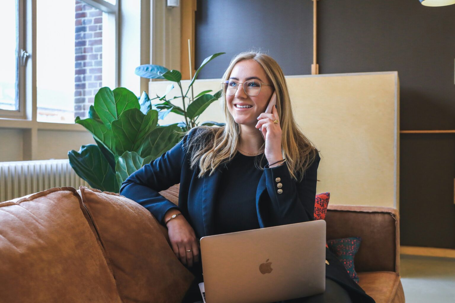 How The PSTN Interacts With Your VoIP Calls